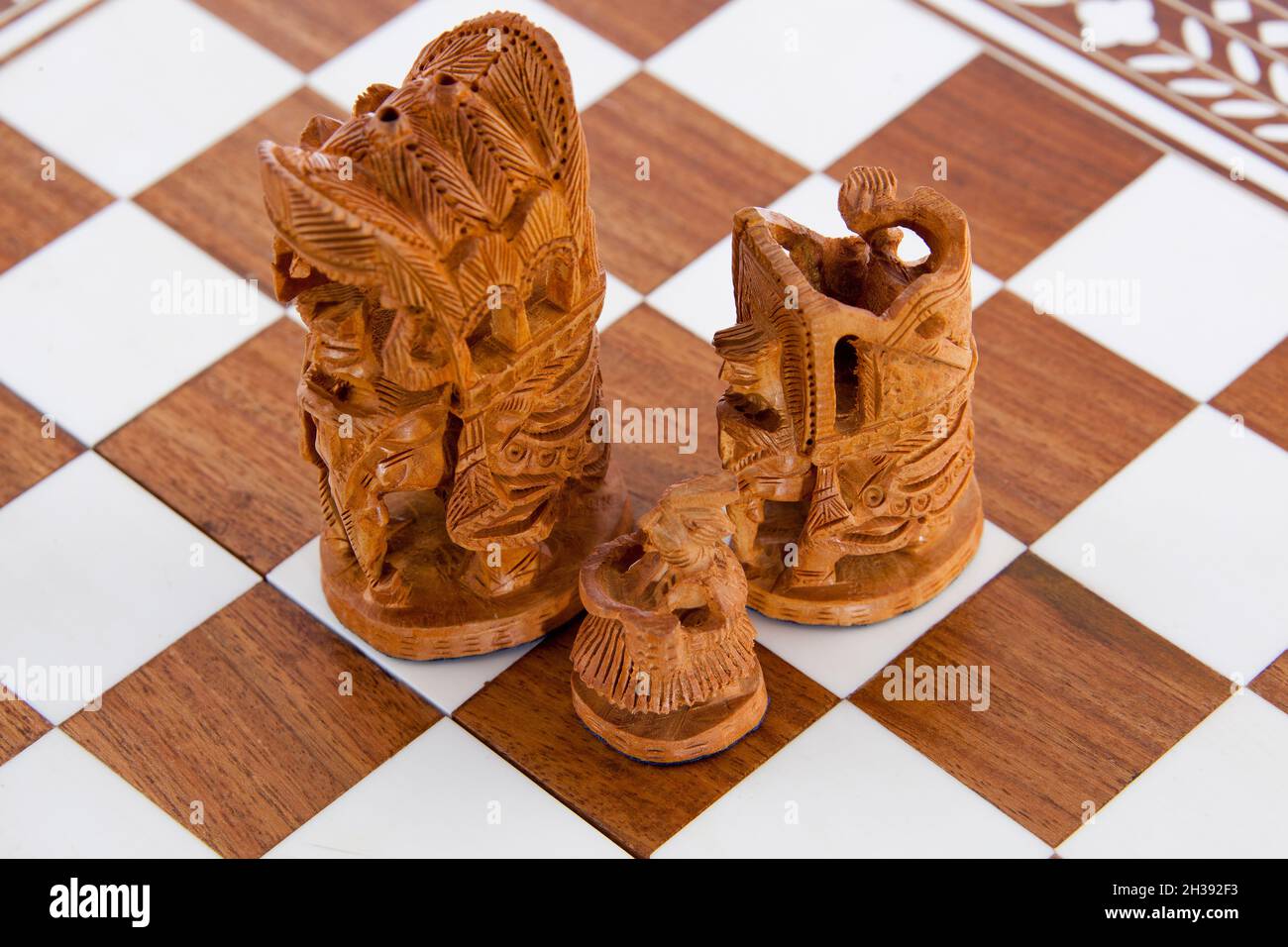 Checkmate chess board hi-res stock photography and images - Alamy