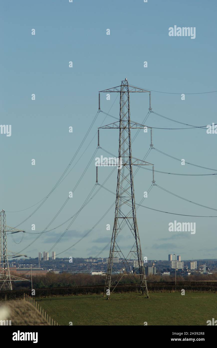 Electricity pylons in city hi-res stock photography and images - Alamy
