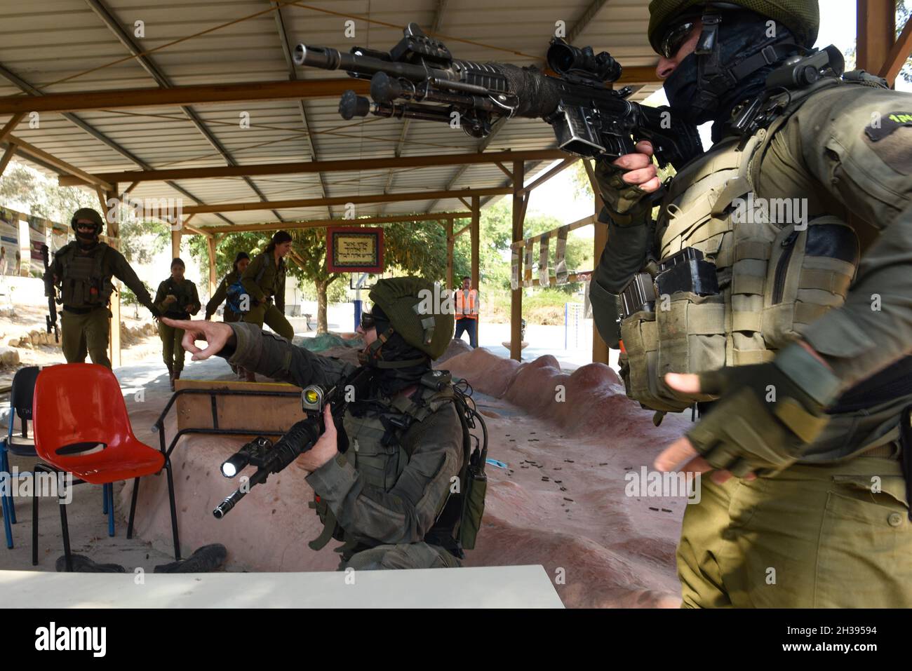 Terrorist attack exercise hi-res stock photography and images - Alamy