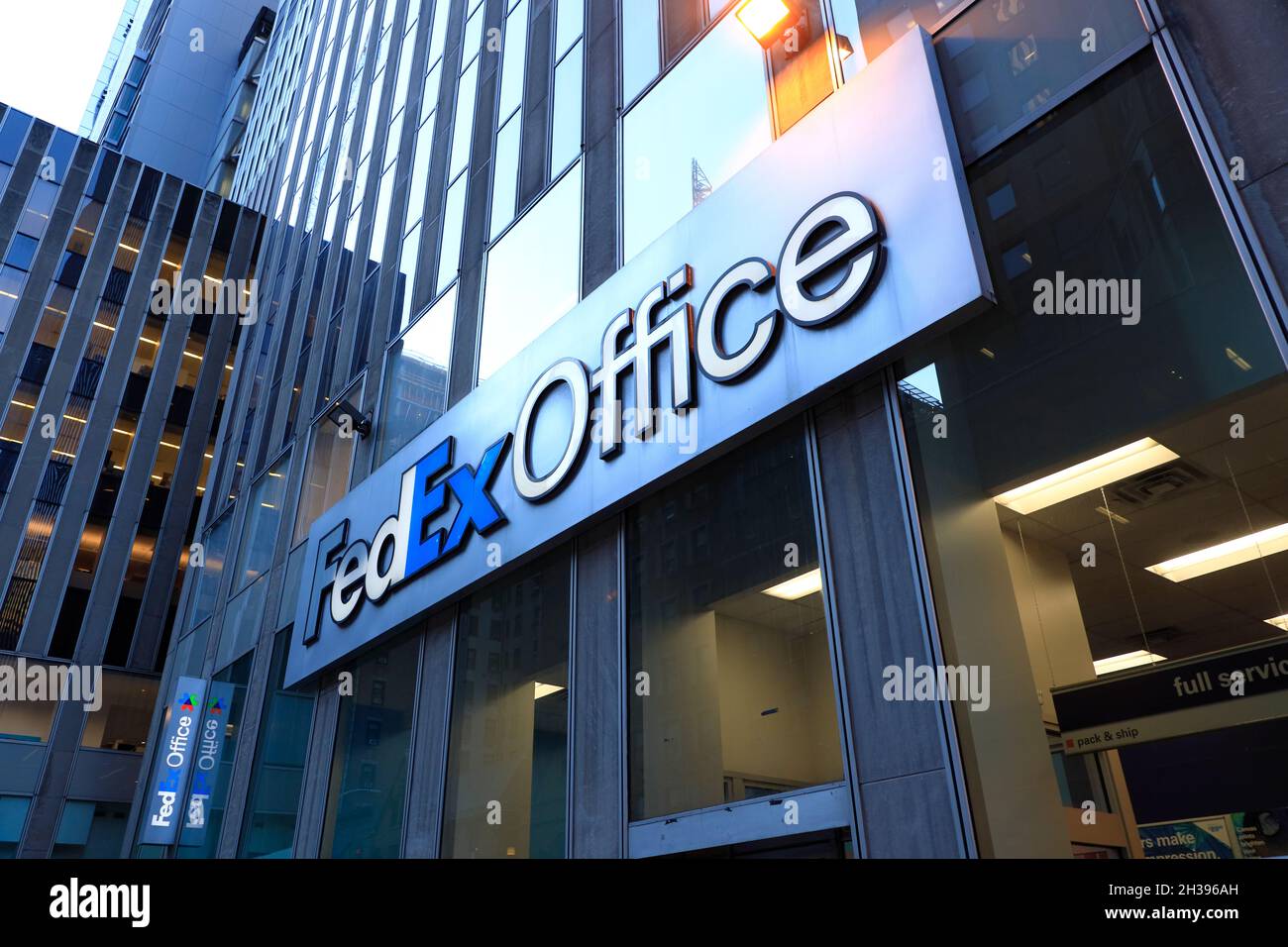 FedEx Office store in Midtown Manhattan.New York City.USA Stock Photo ...