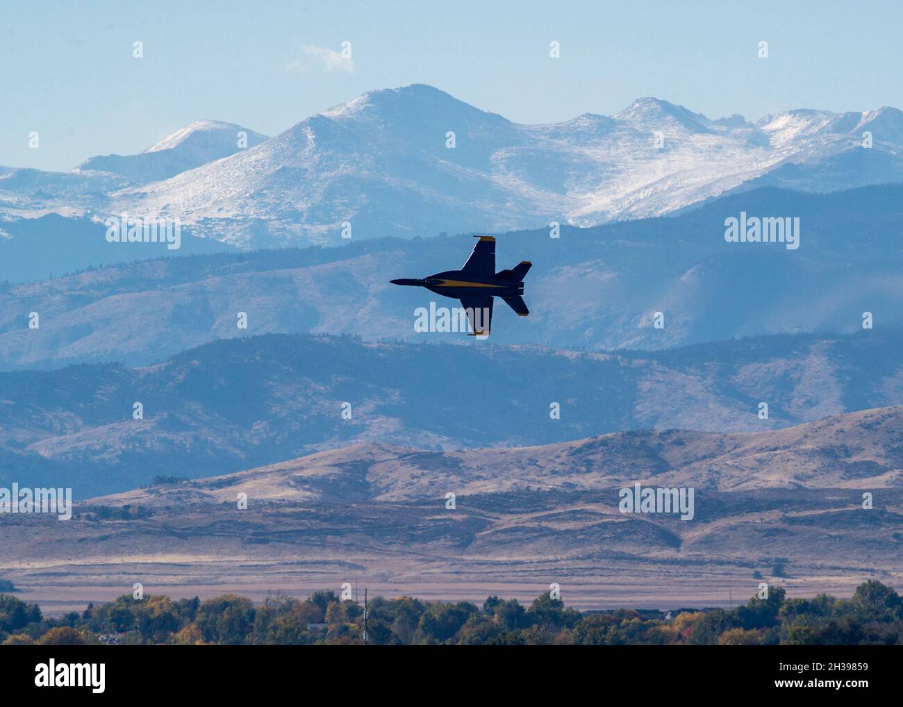(U.S. Navy photo by Mass Communication Specialist 1st Class Bobby ...