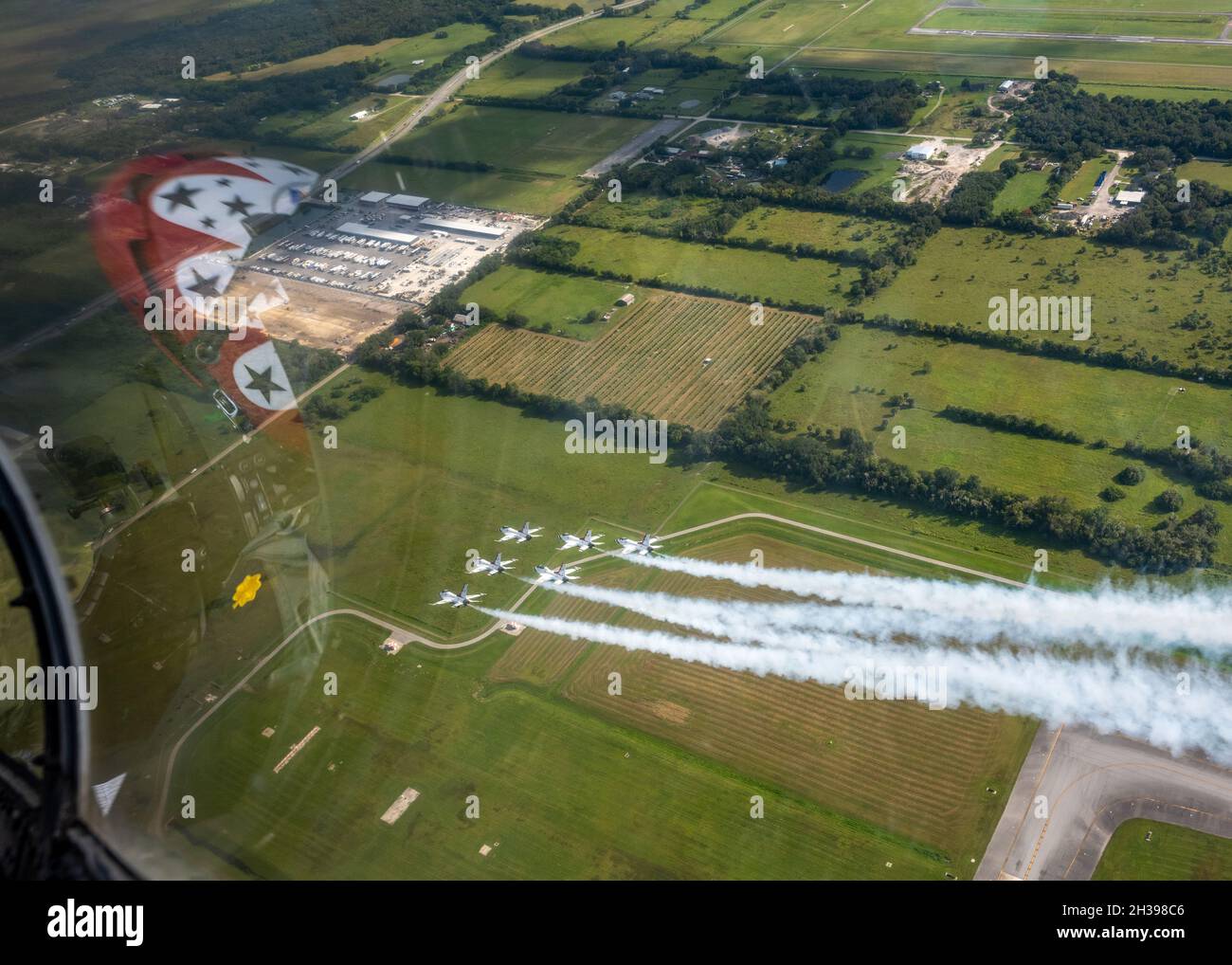 The United States Air Force Air Demonstration Squadron "Thunderbirds ...