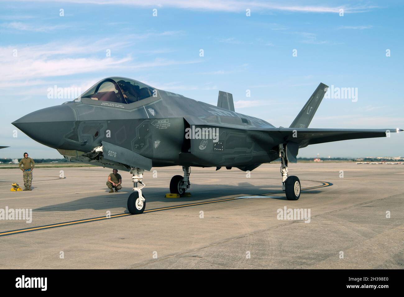 F-35s from the 62nd Fighter Squadron visit Joint Base San Antonio ...