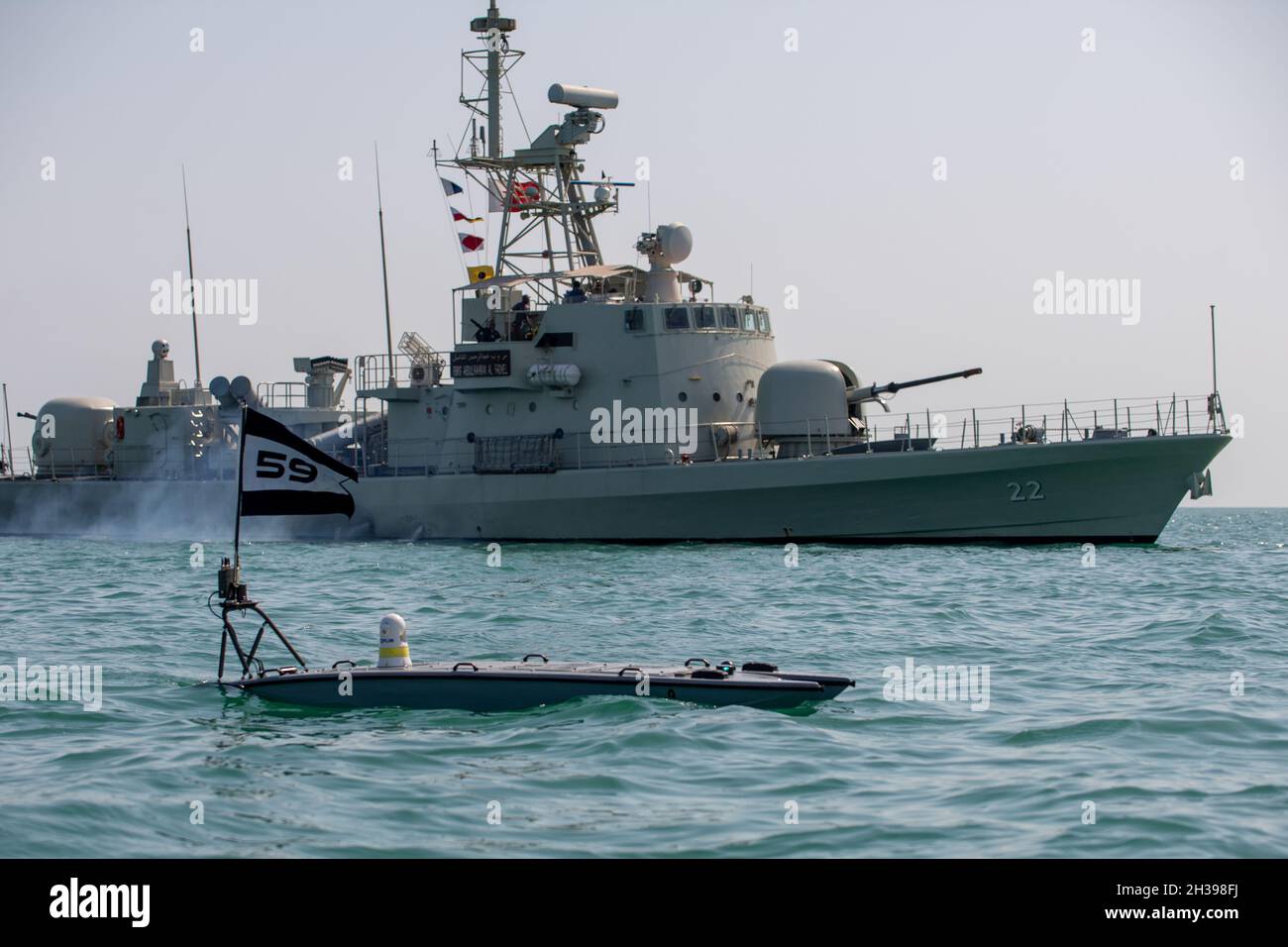 Fast attack craft hi-res stock photography and images - Alamy