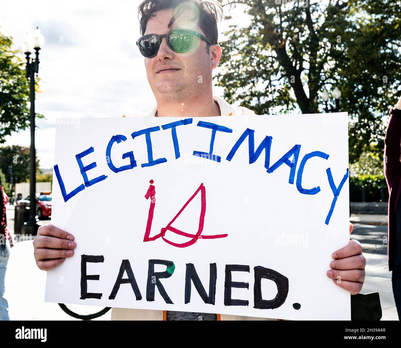 Expand sign hi-res stock photography and images - Alamy