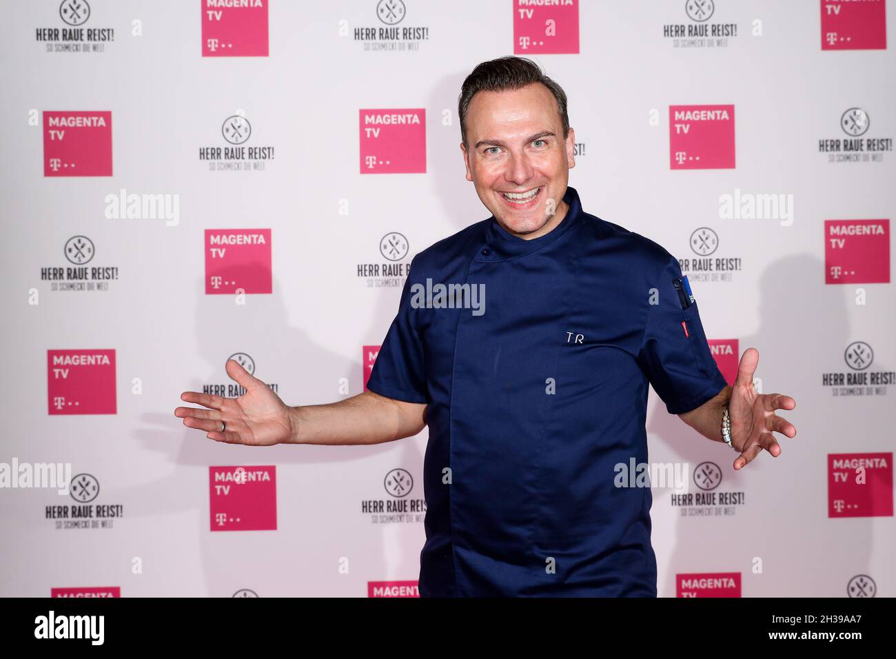 Berlin, Germany. 26th Oct, 2021. Master chef Tim Raue stands in front ...