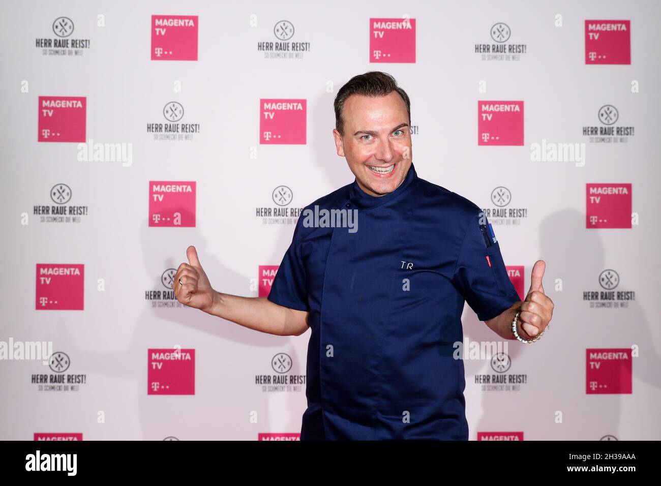 Berlin, Germany. 26th Oct, 2021. Master chef Tim Raue stands in front ...