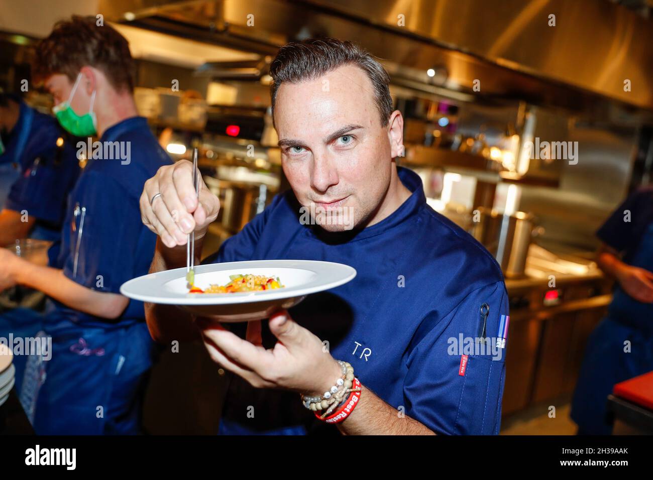 Tim raue restaurant hi-res stock photography and images - Alamy