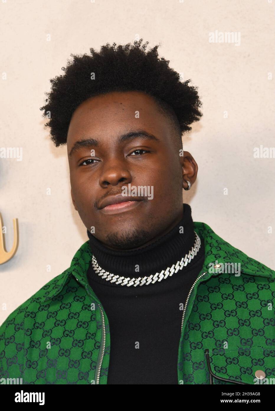 New York, NY, USA. 26th Oct, 2021. Ozie Nzeribe at Apple TV Swagger ...