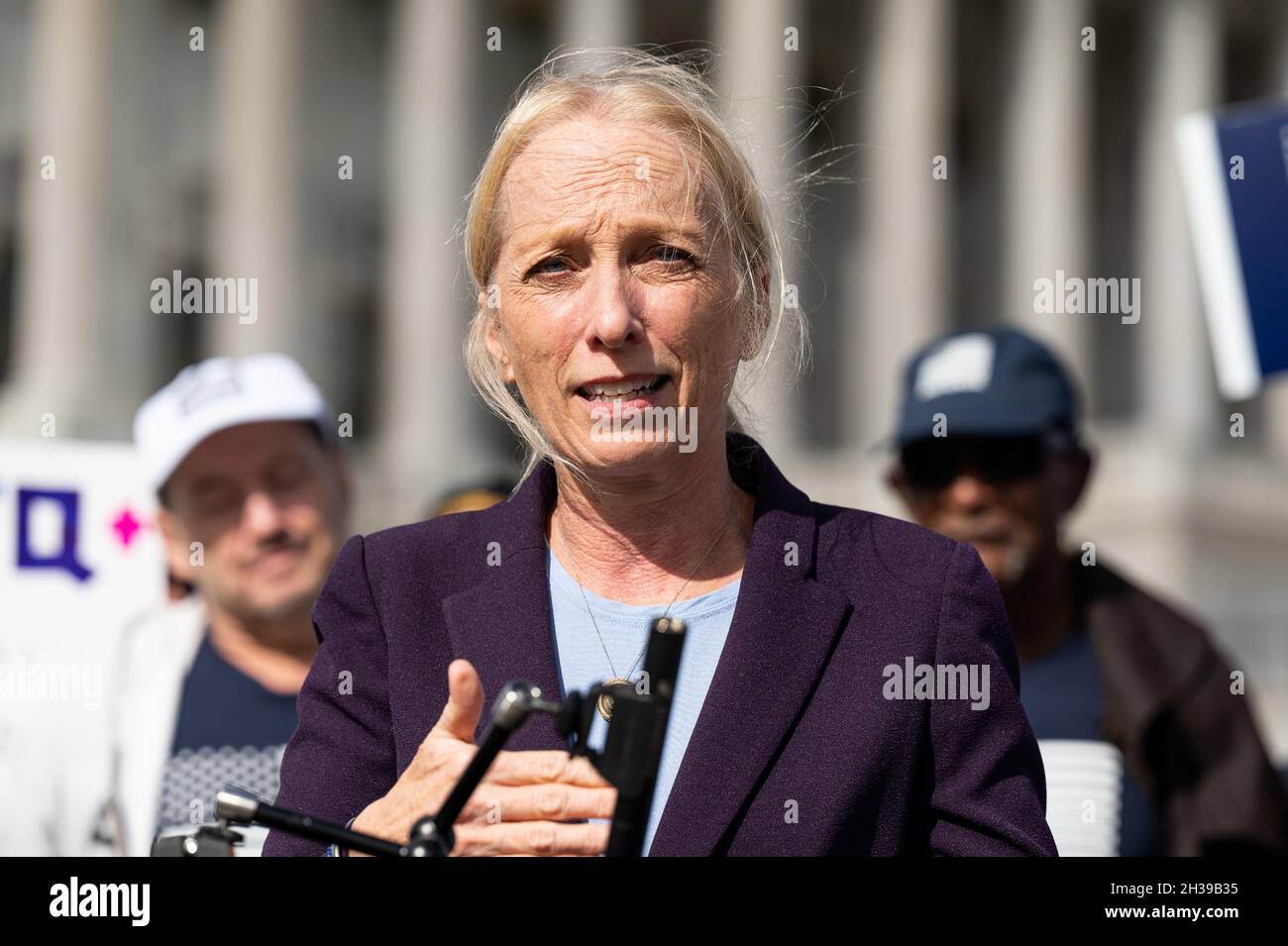 Mary scanlon hi-res stock photography and images - Alamy