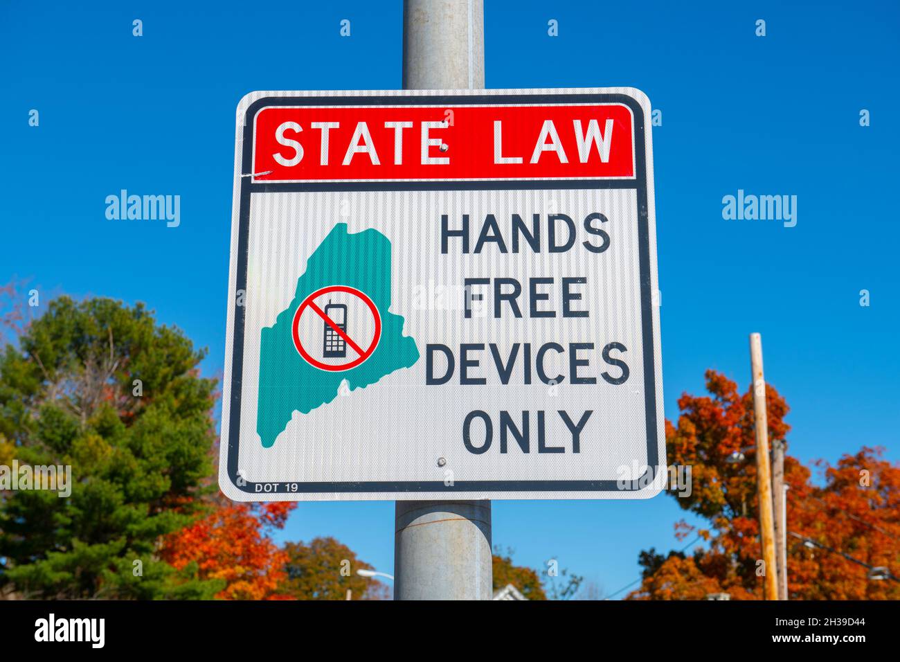 Hands free devices hi-res stock photography and images - Alamy