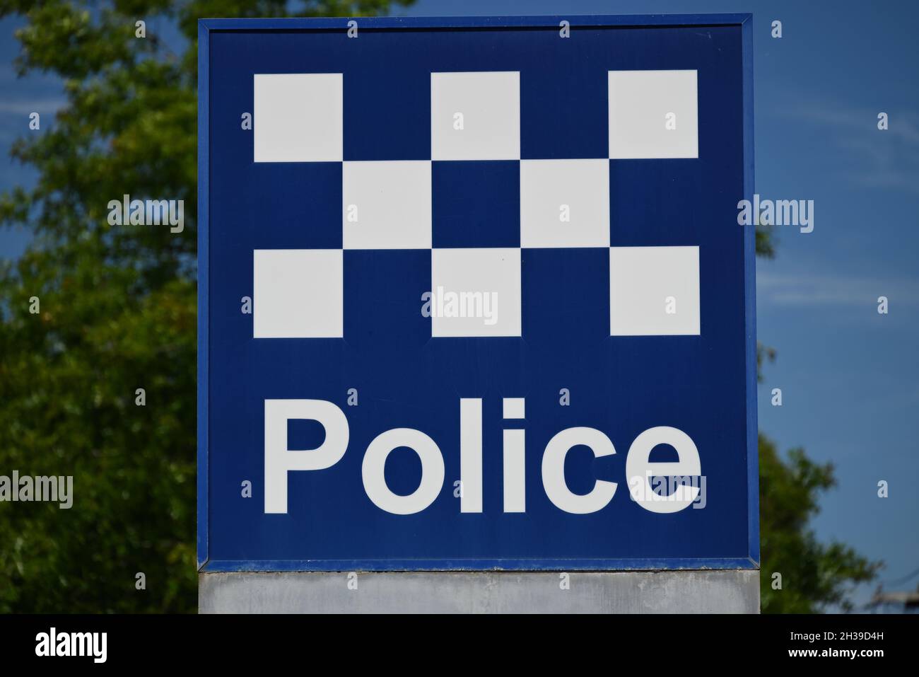 Metropolitan police logo hi-res stock photography and images - Alamy