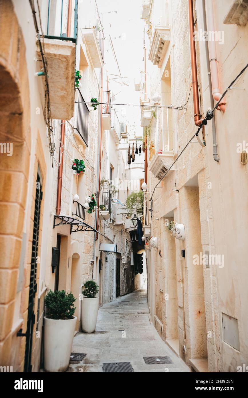 Narrow alley between old buildings Stock Photo - Alamy