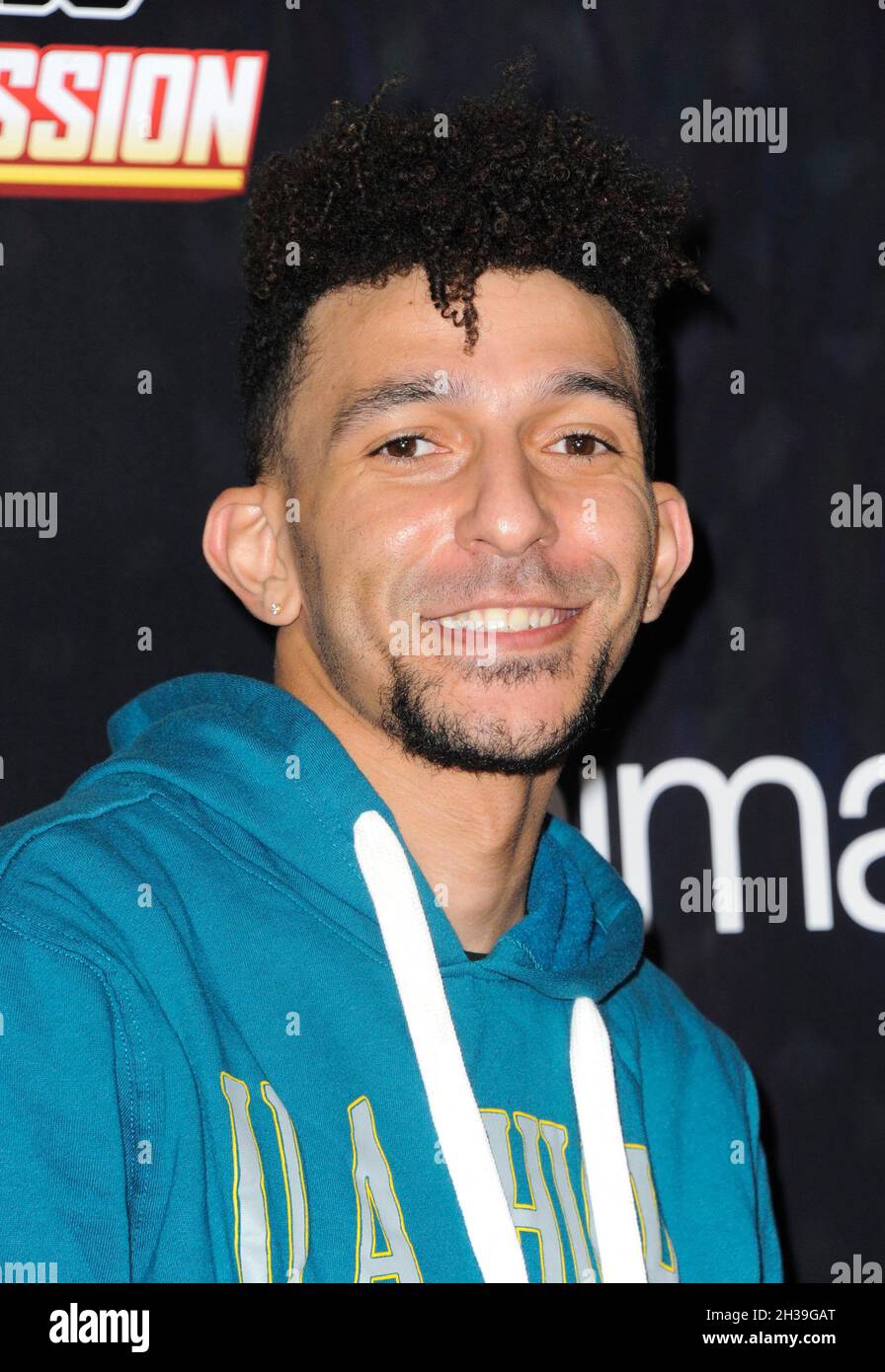 Los Angeles, CA. 26th Oct, 2021. Khleo Thomas at arrivals for MY HERO ...