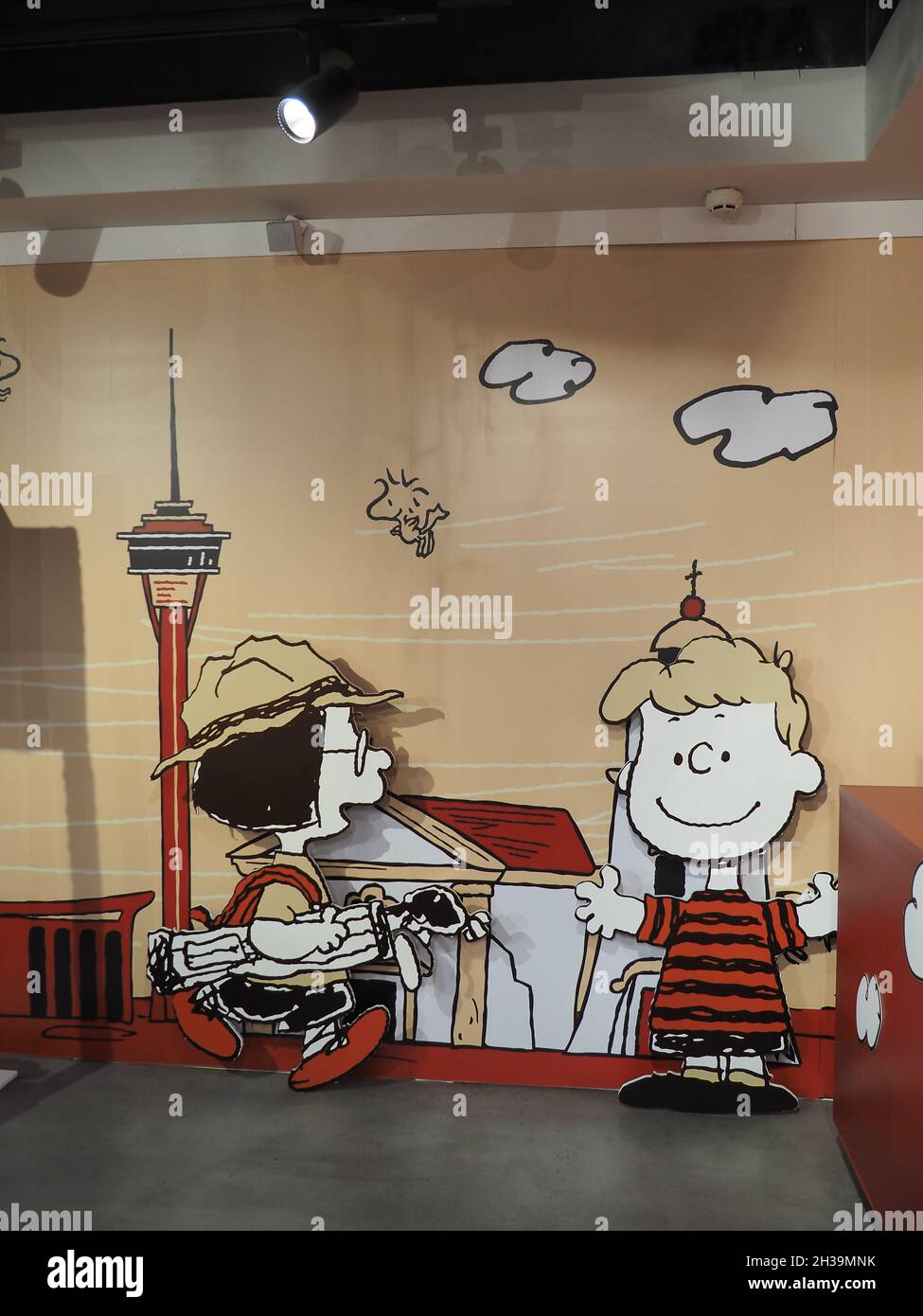 HONG KONG, CHINA - Oct 01, 2019: A vertical shot of Snoopy and Charlie ...