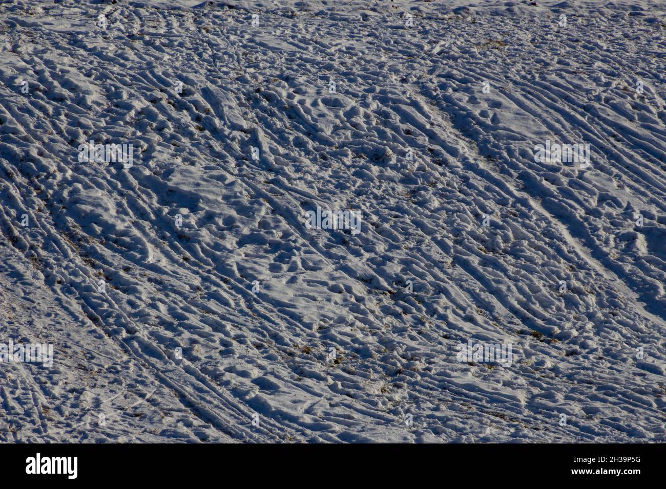 Ski tracks on a slope hi-res stock photography and images - Alamy