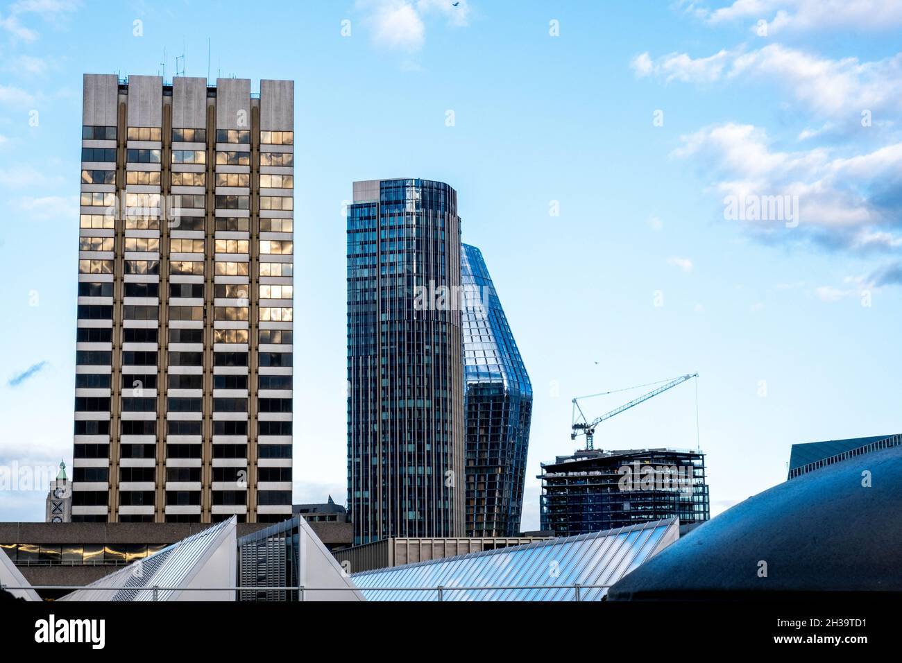 Workspace london rent hi-res stock photography and images - Alamy