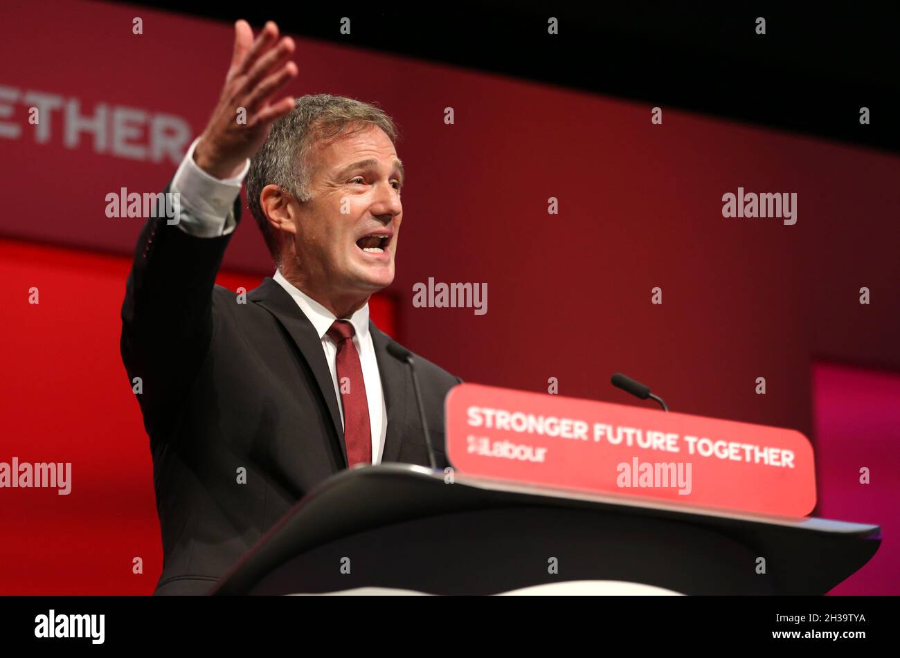 Peter kyle hi-res stock photography and images - Alamy