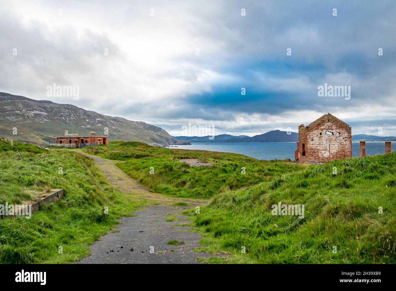 The ruins of Lenan Head fort at the north coast of County Donegal ...
