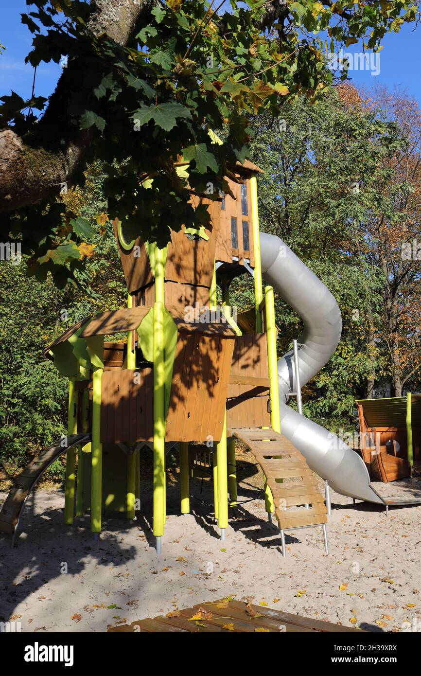 a new climbing tower in a playground Stock Photo - Alamy