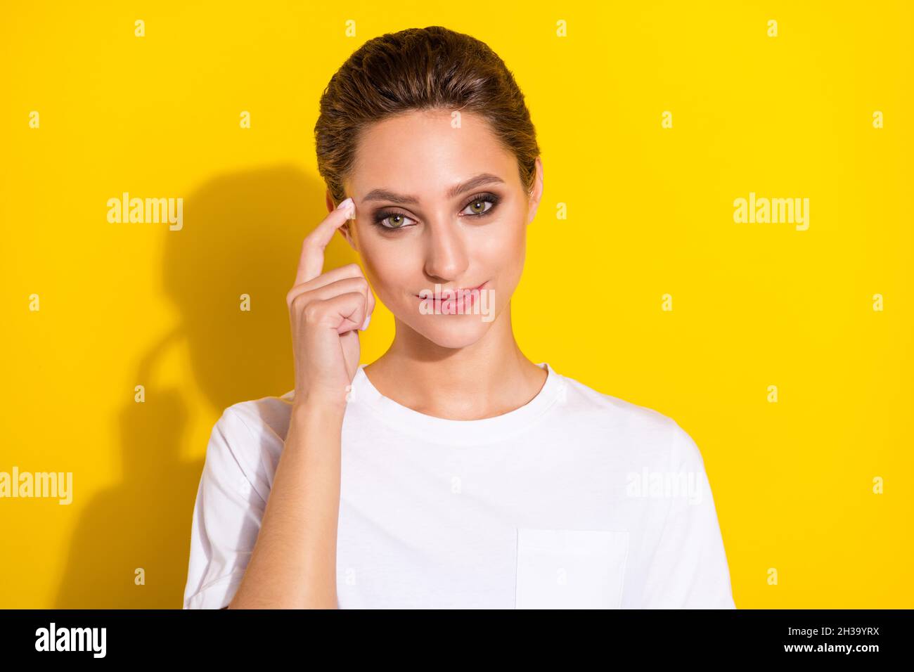 Photo of young girl irritated finger touch head stupid idiot accuse ...