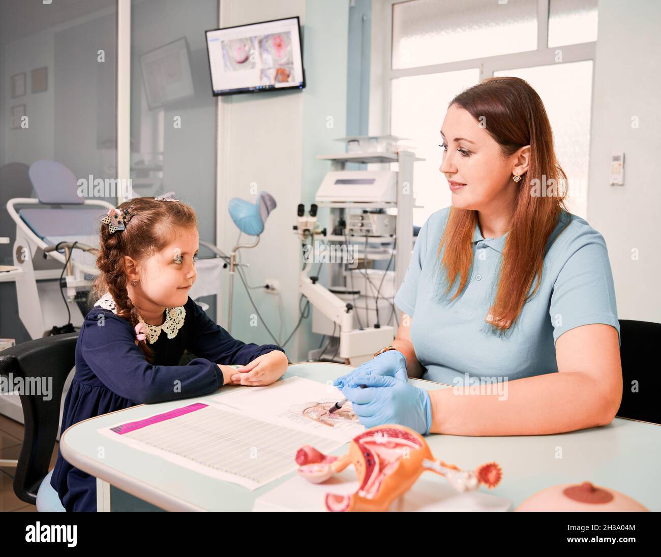 Gynecology table hi-res stock photography and images - Alamy