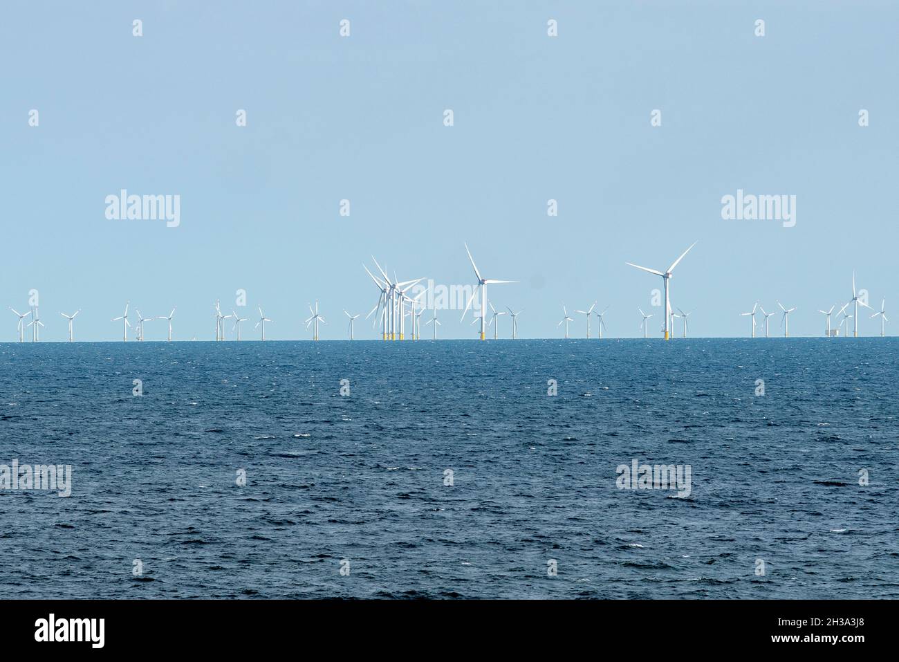 Offshore wind farm off hi-res stock photography and images - Alamy