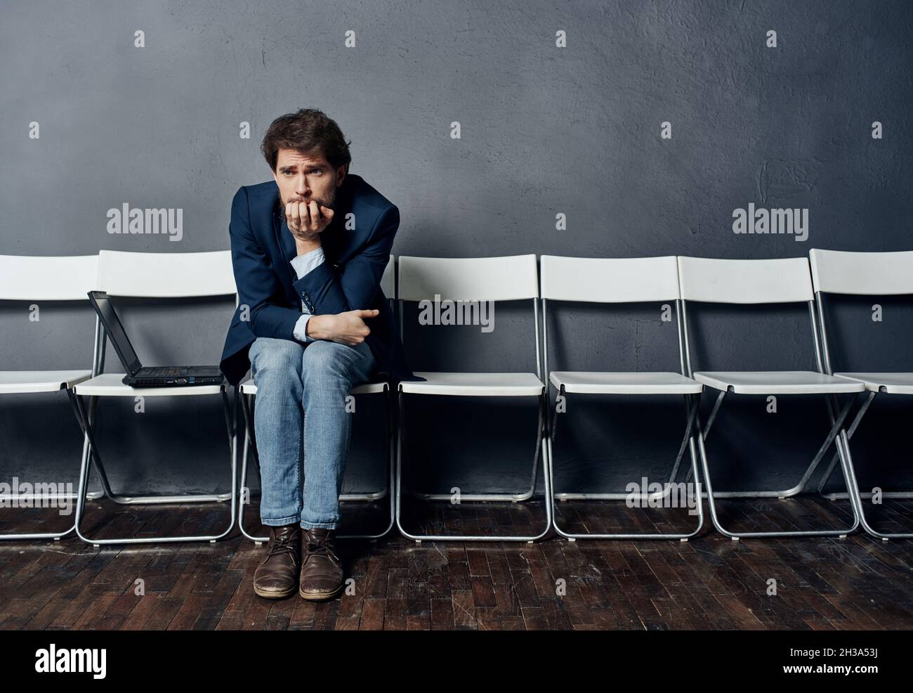 Tired waiting elegant man hi-res stock photography and images - Alamy