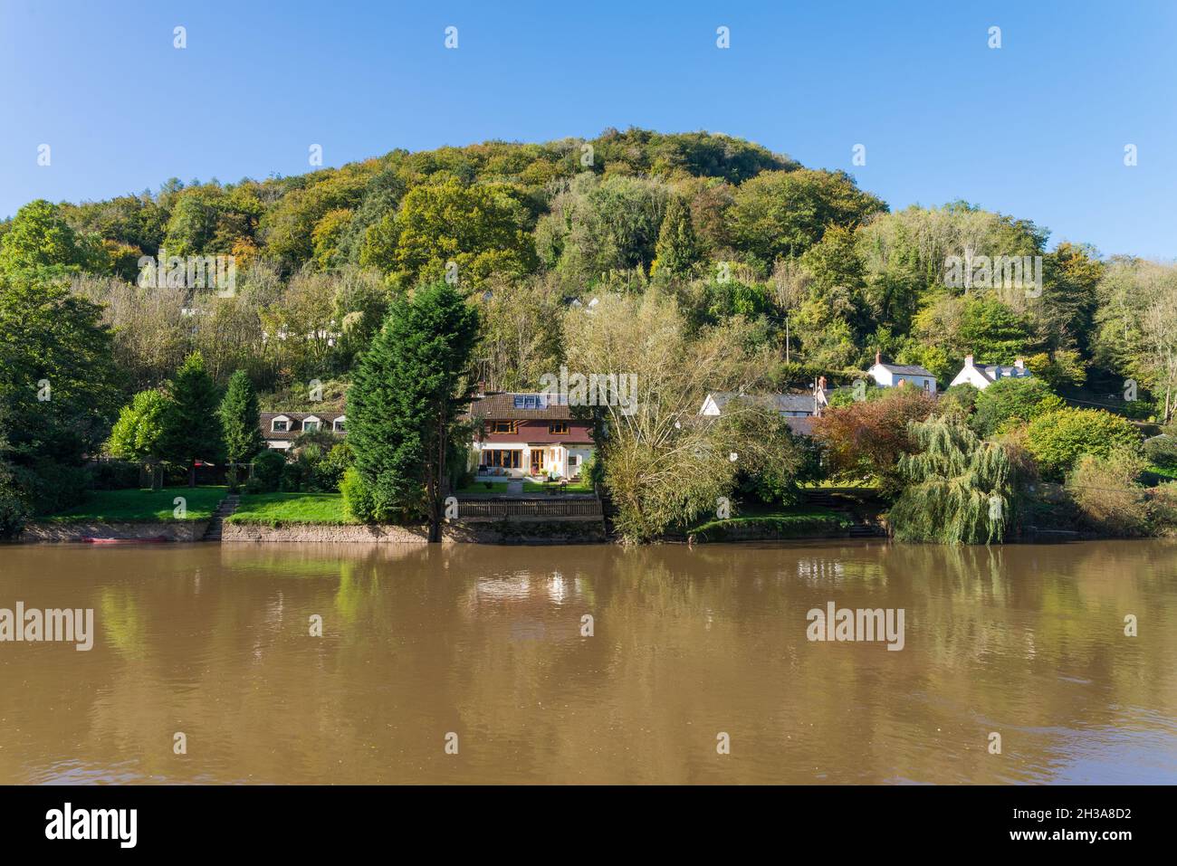 Symonds Yat Westviewed from Symonds Yat East, a small village which ...