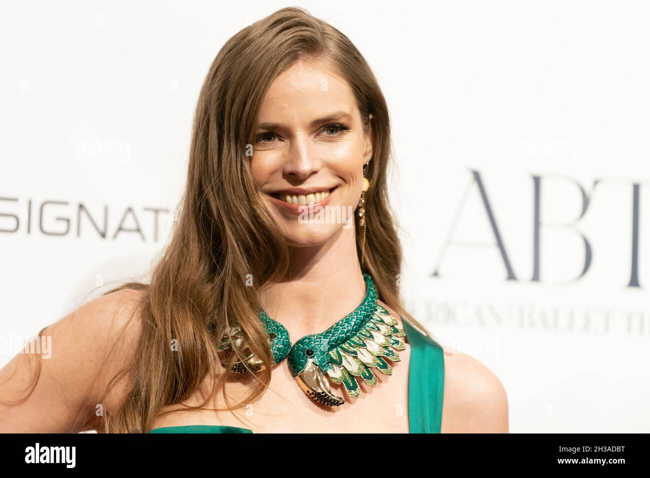 New York, United States. 26th Oct, 2021. Robyn Lawley attends American ...