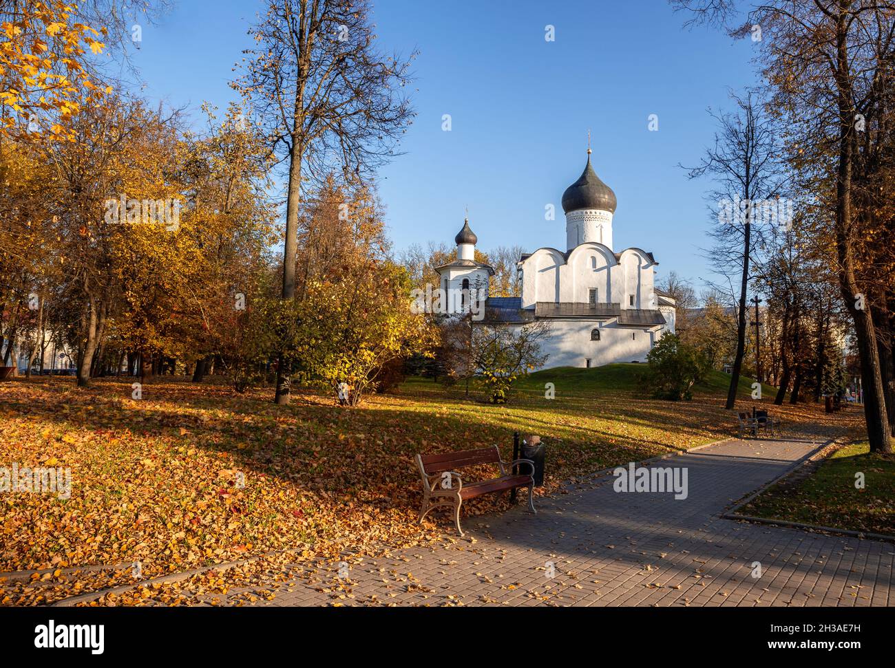 Basil church hi-res stock photography and images - Alamy