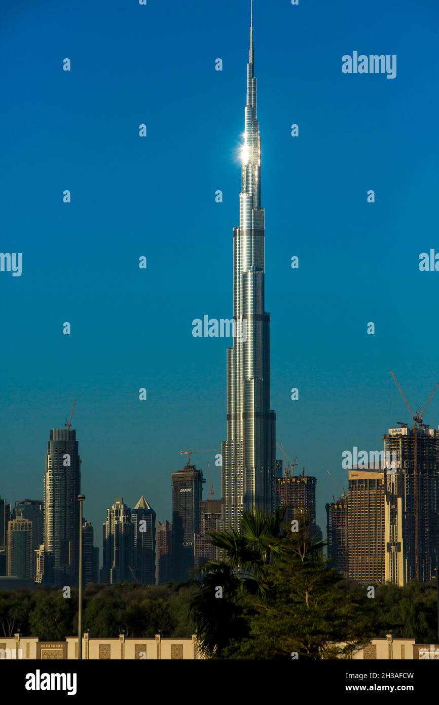Abou dabi hi-res stock photography and images - Alamy