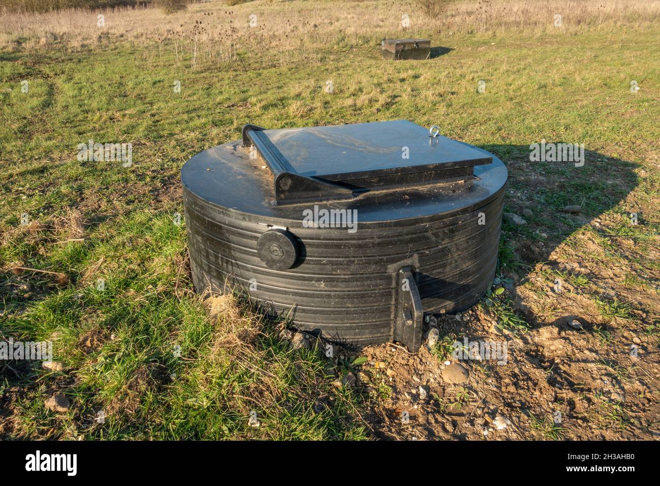 Wellhead hi-res stock photography and images - Alamy