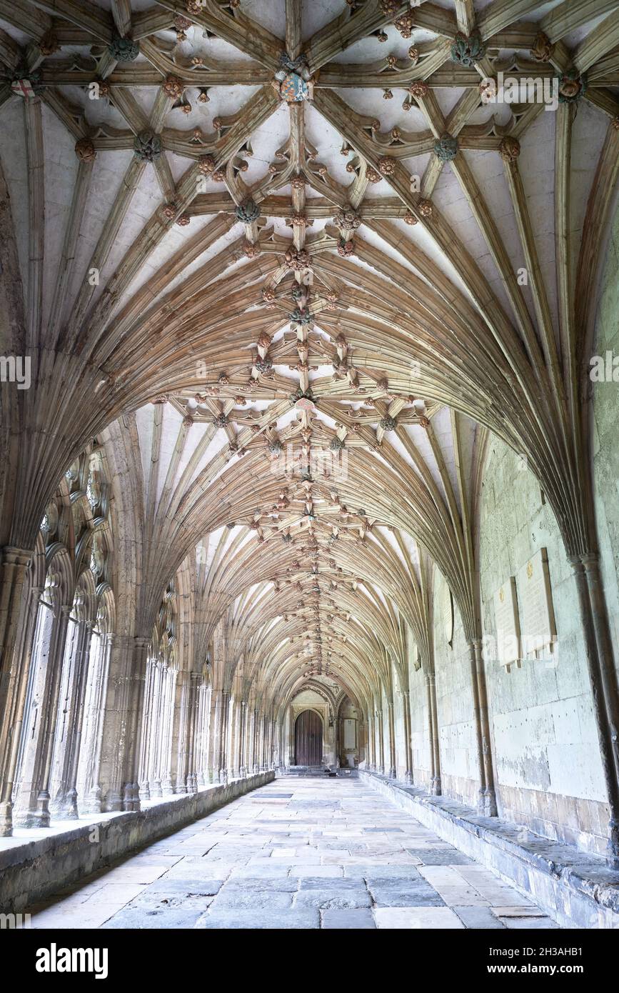 Corridor in the cloister of the cathedral at Canterbury, England Stock ...