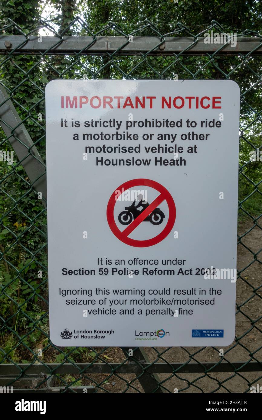 Section 59 police hi-res stock photography and images - Alamy