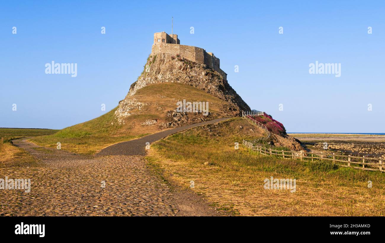 English holy island hi-res stock photography and images - Alamy