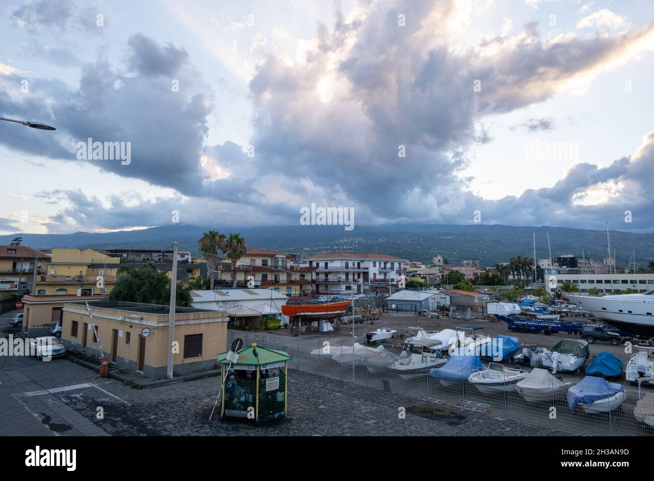 Port of riposto hi-res stock photography and images - Alamy