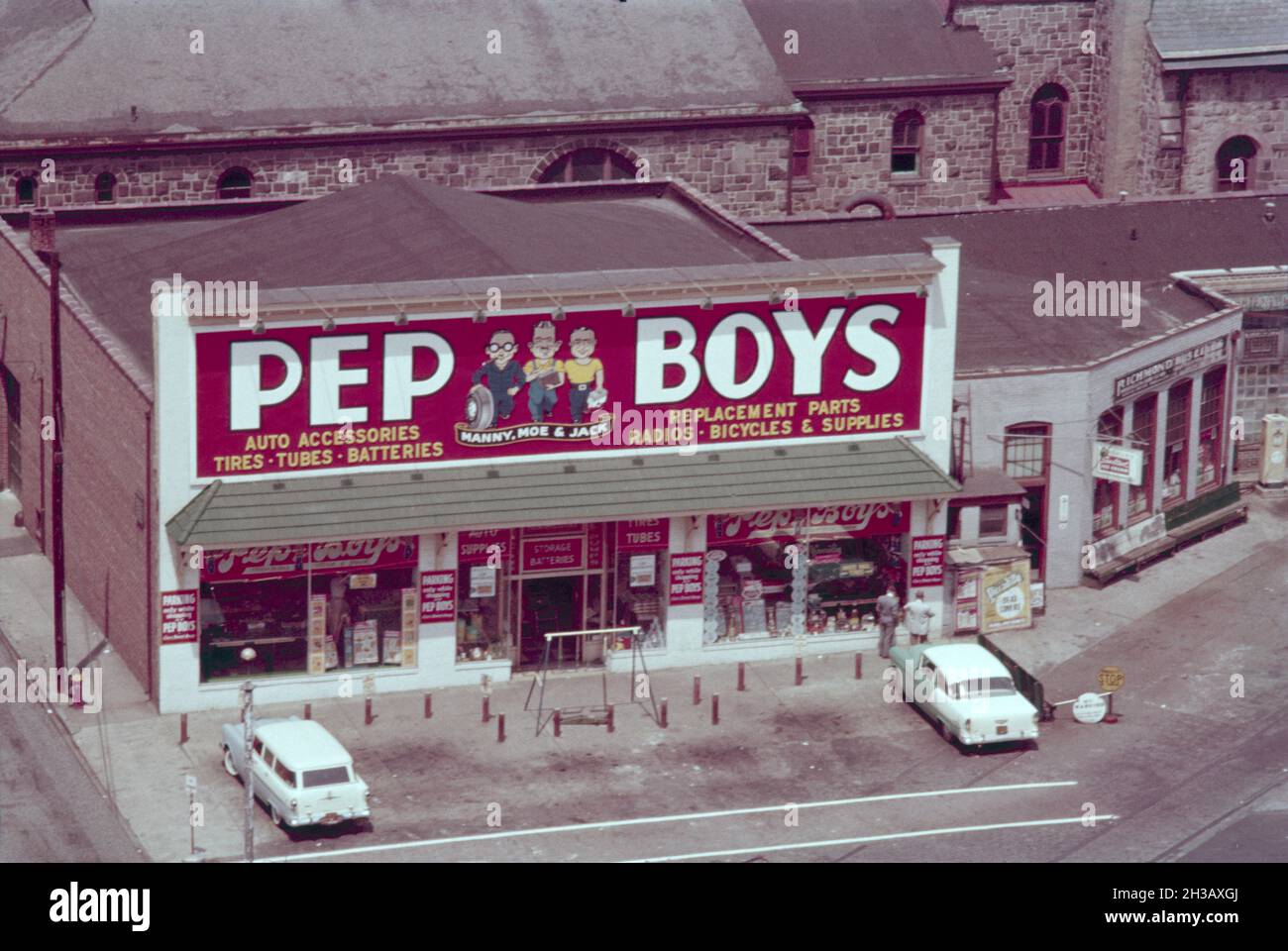 Pep boys hi-res stock photography and images - Alamy