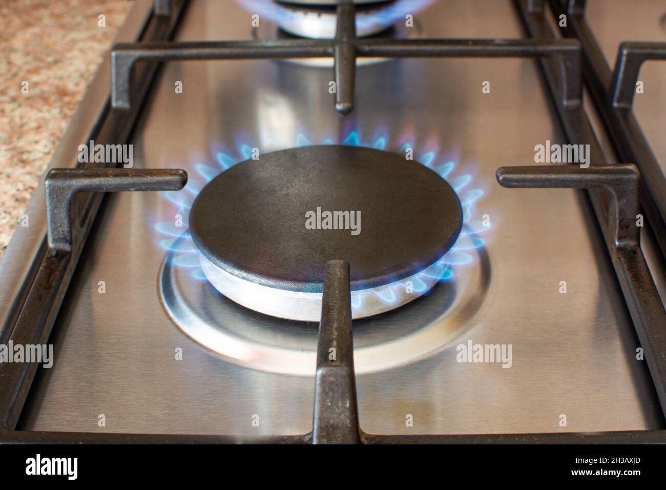 Kitchen safety hi-res stock photography and images - Alamy