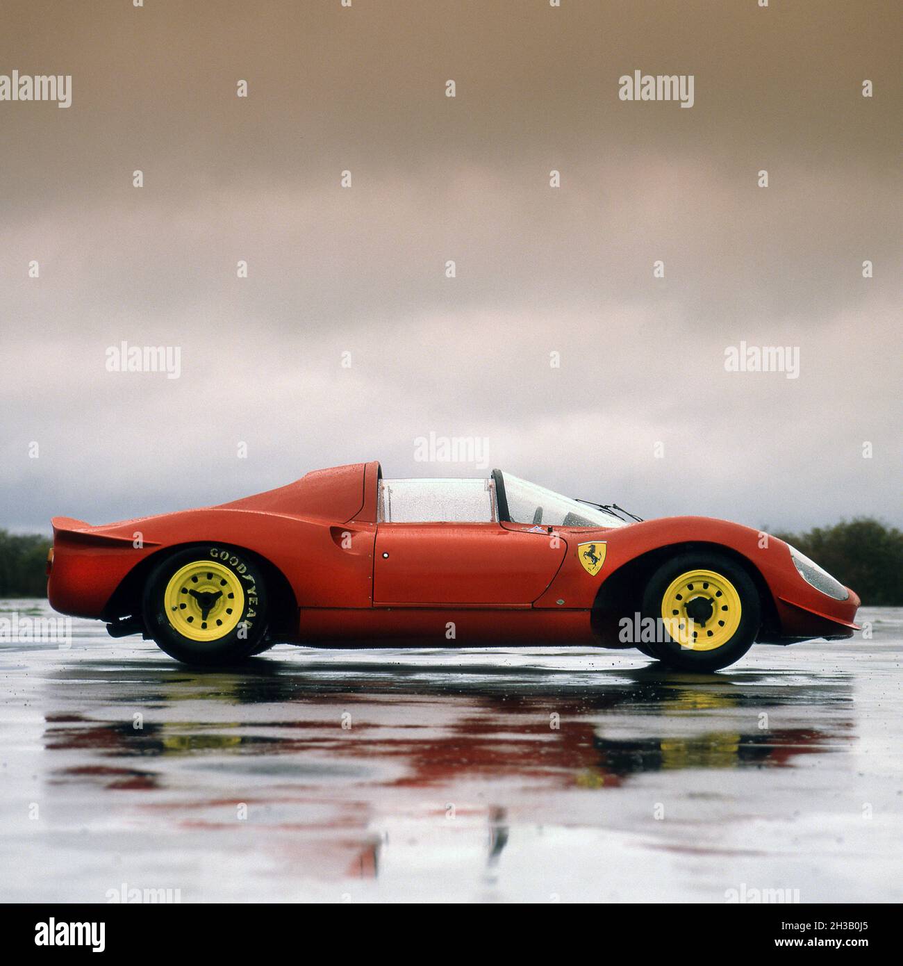 1966 Ferrari Dino 206S Stock Photo - Alamy