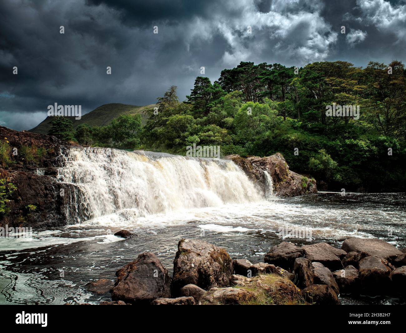 Aasleagh falls mayo ireland hi-res stock photography and images - Alamy