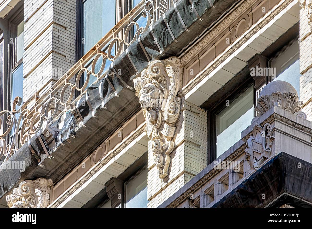 Streetscape detail hi-res stock photography and images - Alamy