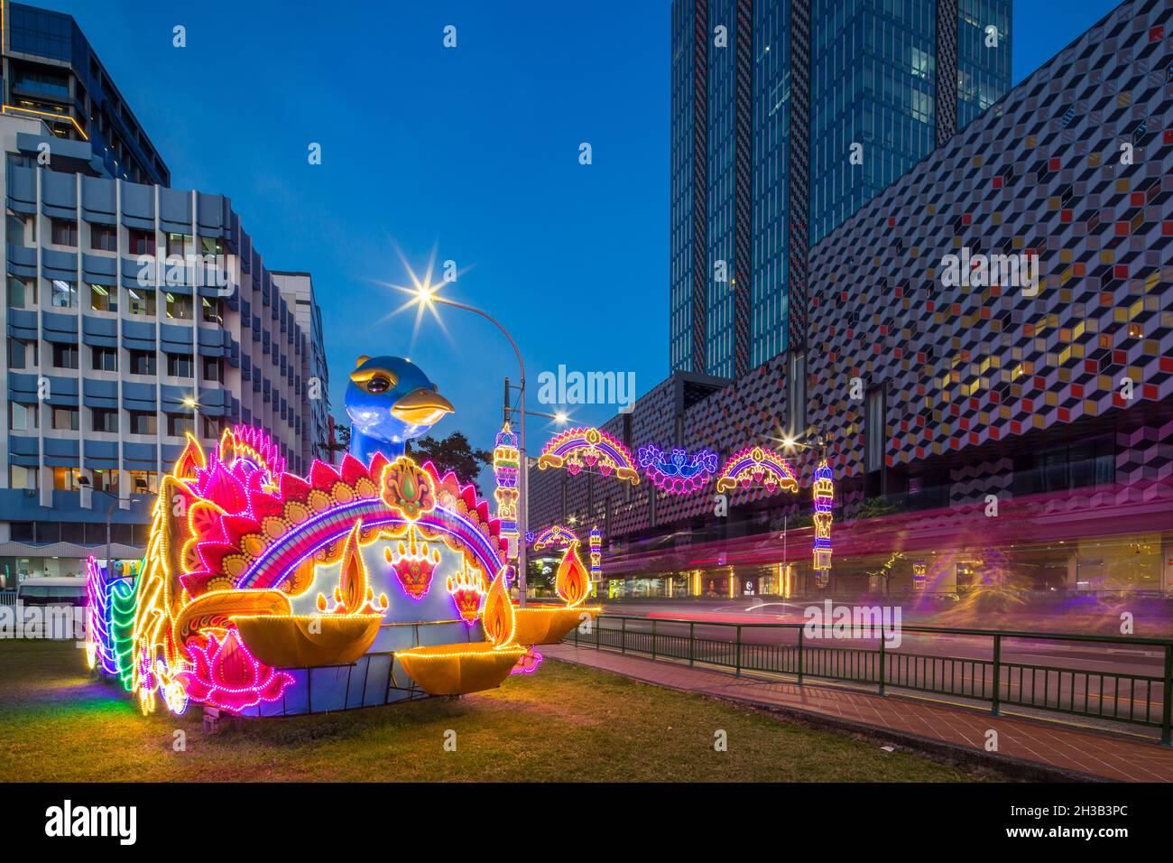 Deepavali 2021: Celebrate The Festival Of Lights In Little India. Light ...