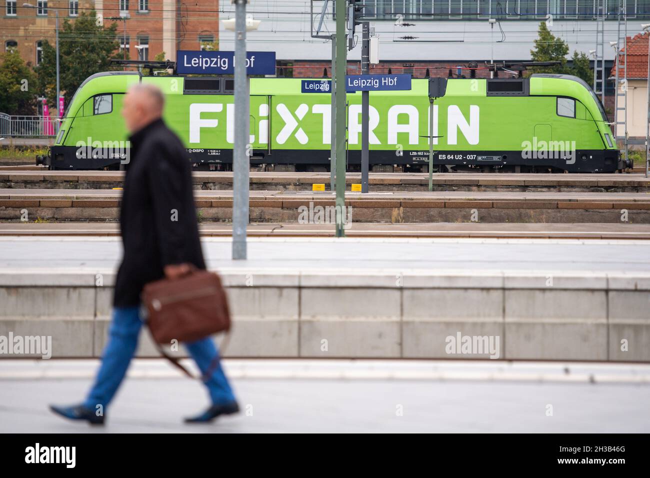 Flixtrain hi-res stock photography and images - Alamy