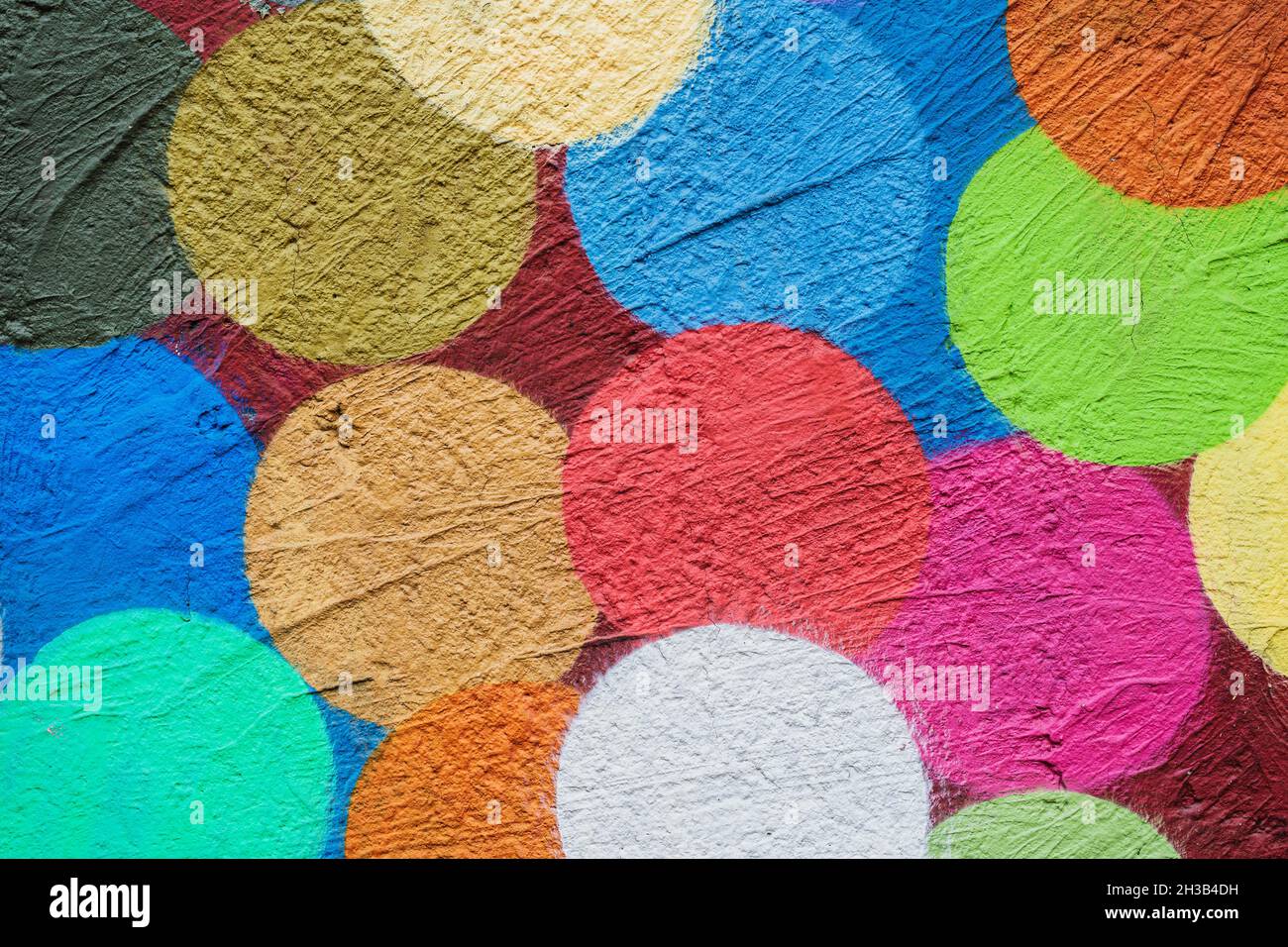 Wall Texture with drawn colorful circles pattern. Graphic abstract ...