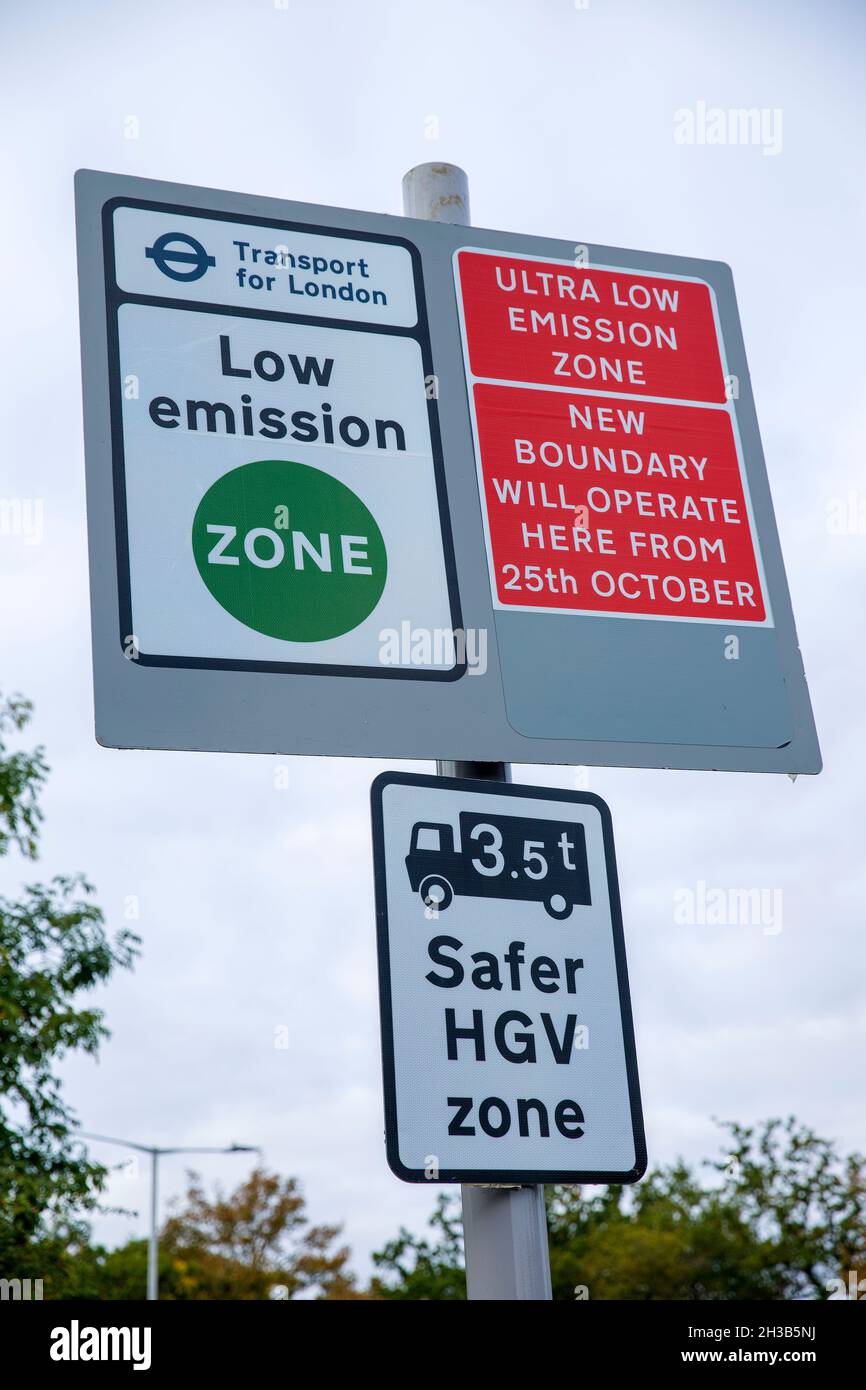 Expansion bus double hi-res stock photography and images - Alamy