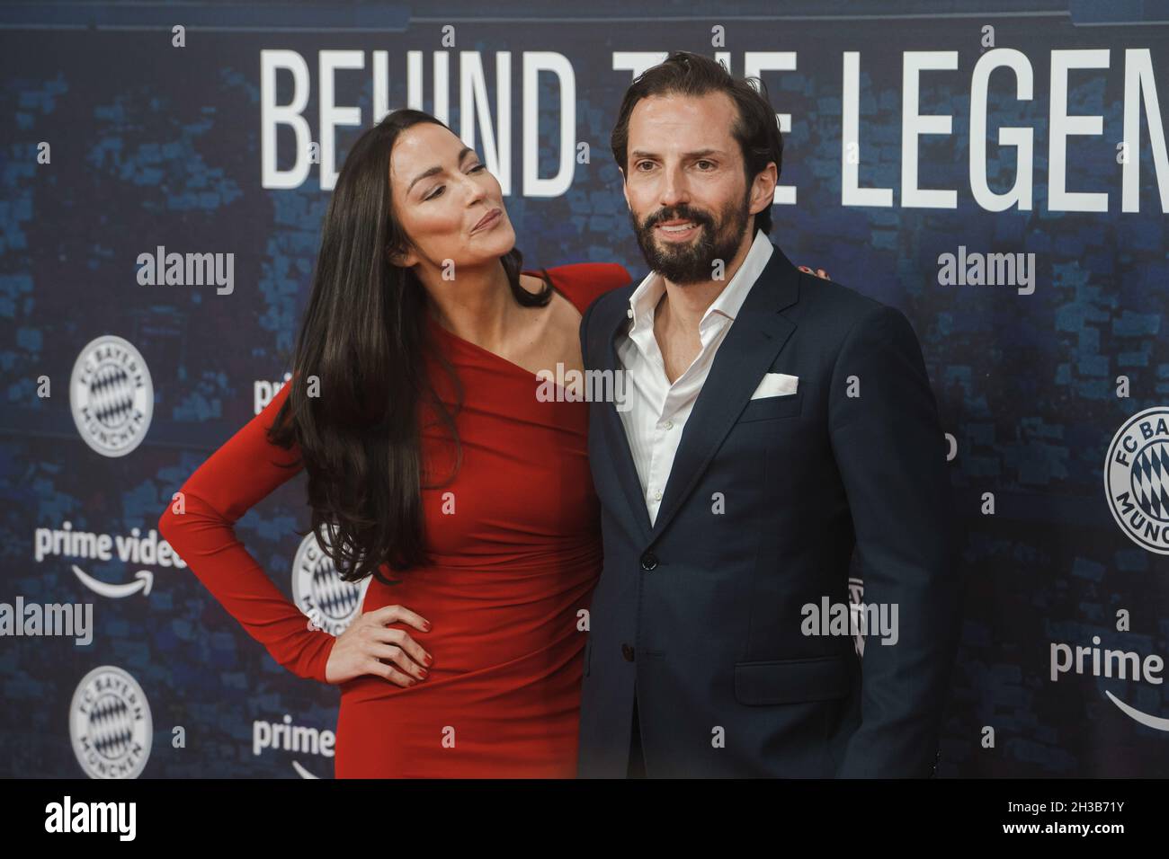 Quirin Berg, Kara Hecker. Am 25.10.2021 fand die Premierenfeier zur ...