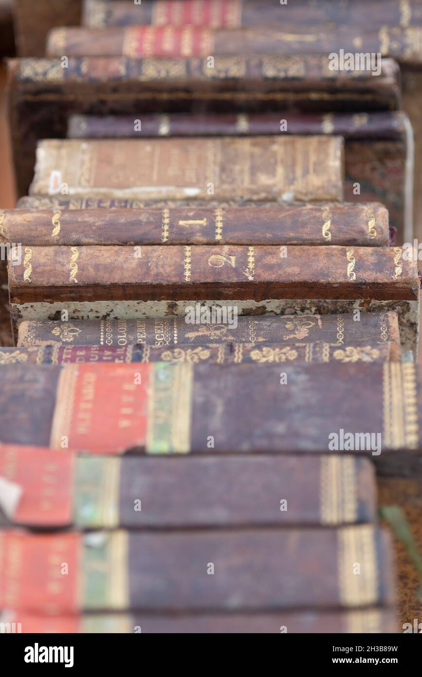 Old Books Pile Stock Photo - Alamy
