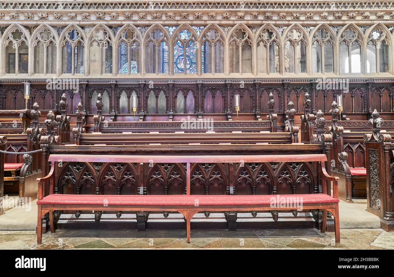 Medieval benches hi-res stock photography and images - Alamy