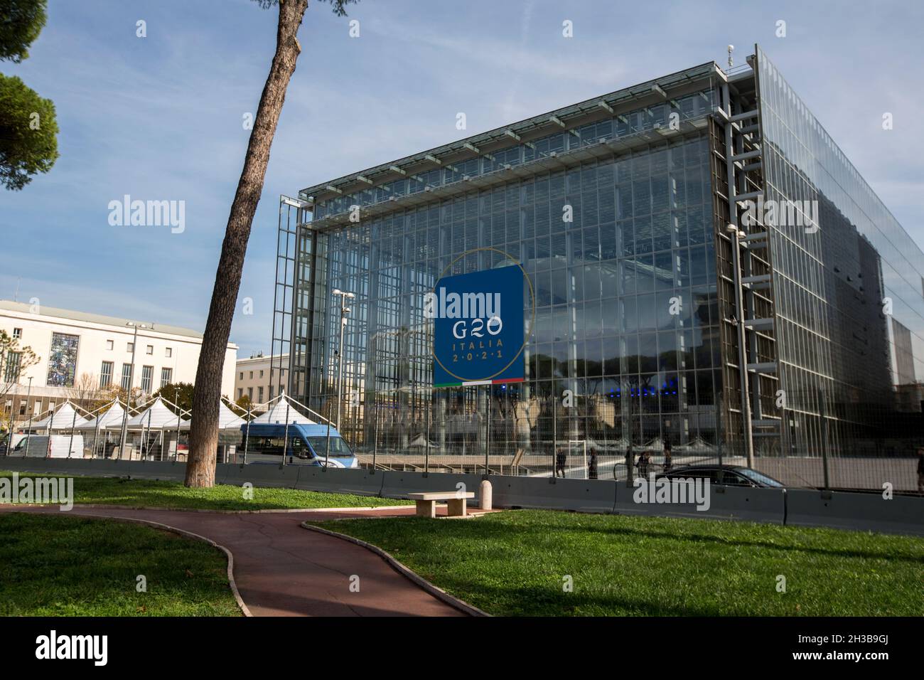 Roma la nuvola hi-res stock photography and images - Alamy